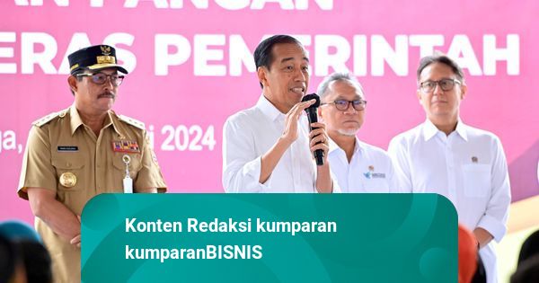 Jokowi Serahkan Bantuan Petani Gagal Panen di Grobogan, Rp 8 Juta per Hektare | kumparan.com